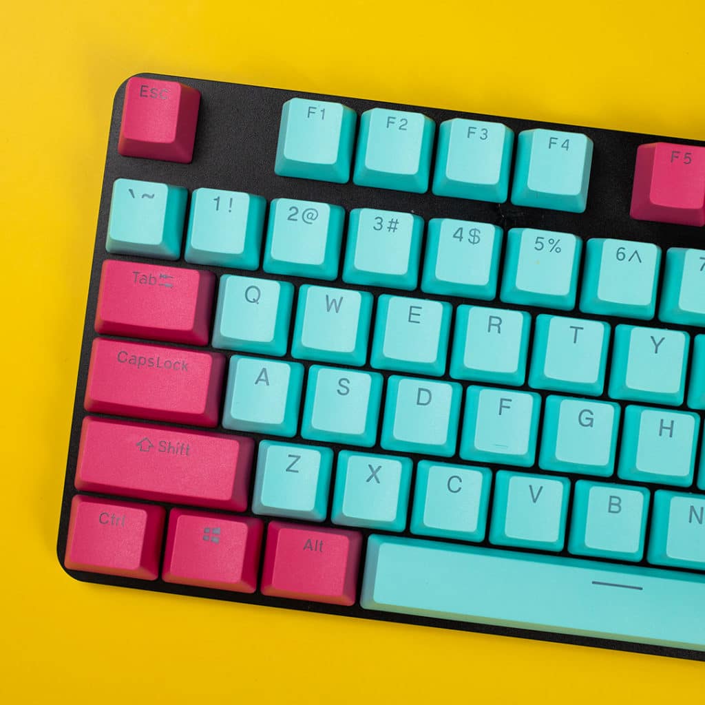POM Jelly Strawberry Cream Keycaps (108 keycap set) | With 1.75u Shift ...