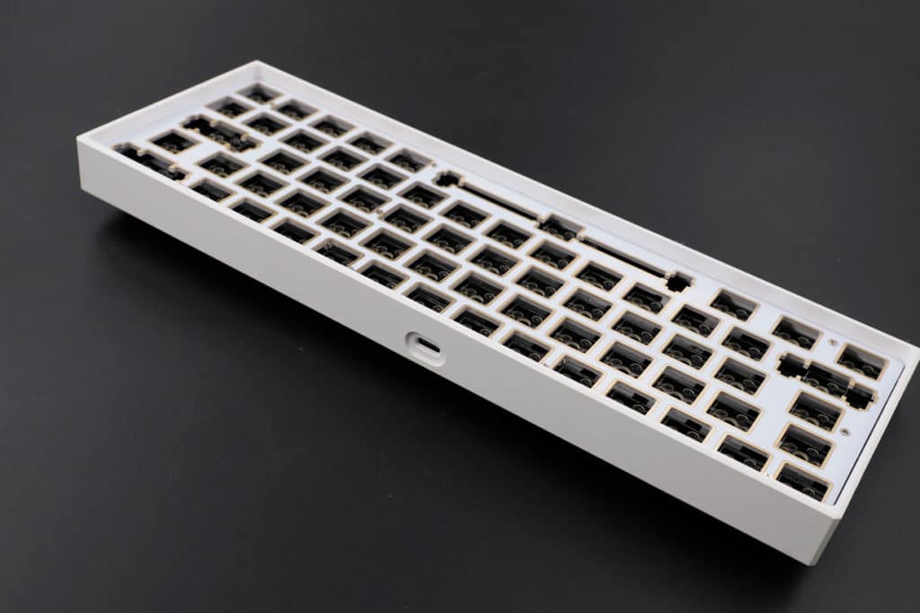 NP641 60% RGB Hotswap Keyboard Kit with Bluetooth and 2.4G Wireless ...